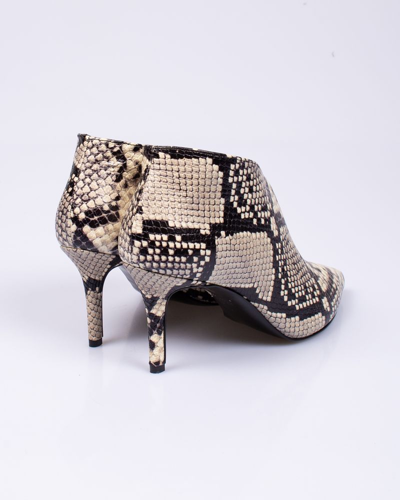 Botine elegante cu animal print si toc cui - Miniprix