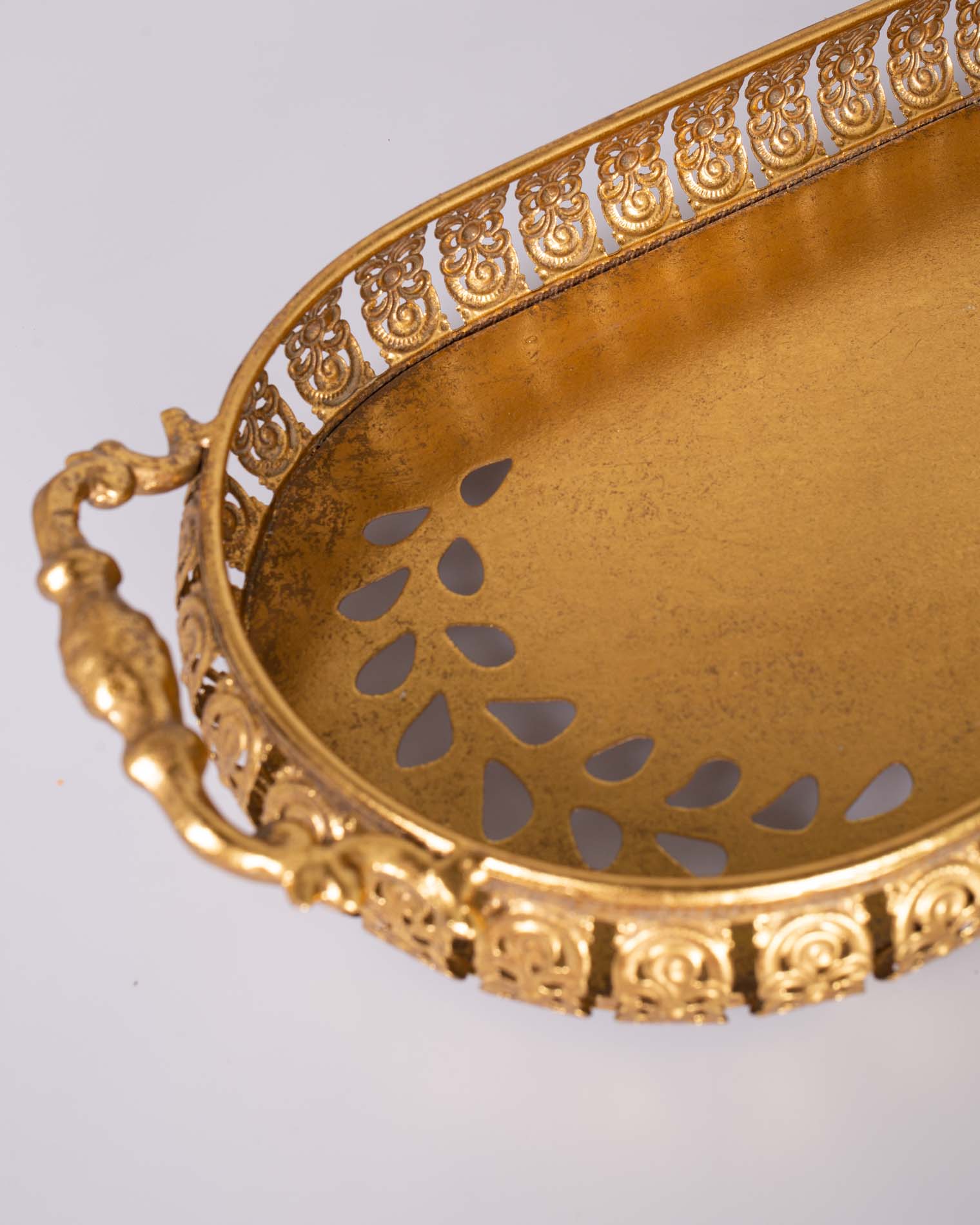 Tava aurie model baroc - Miniprix